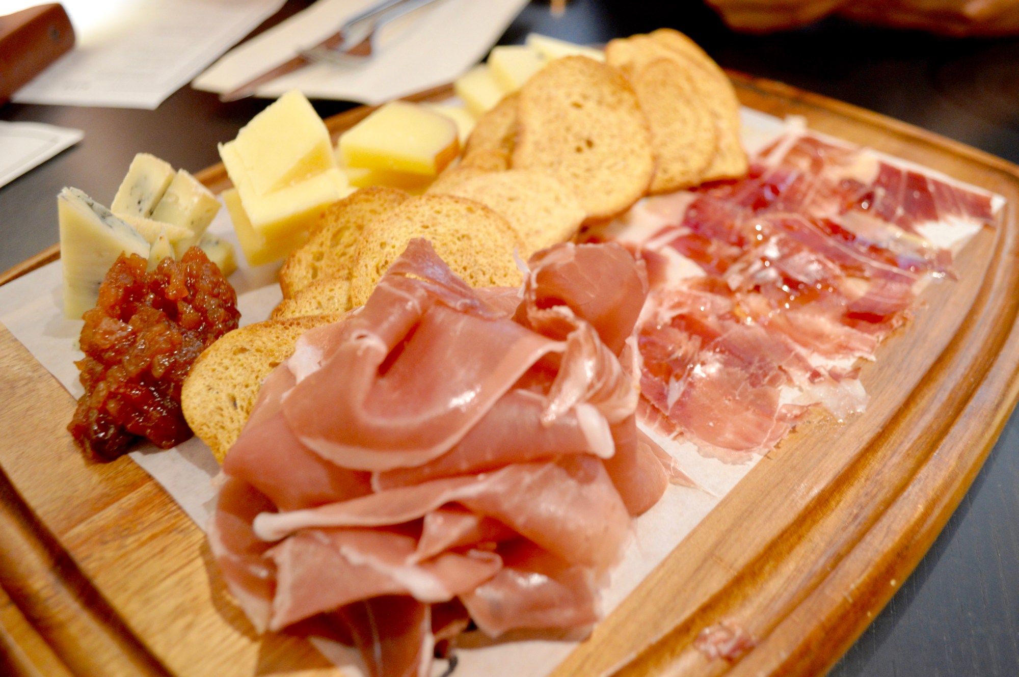 Bar Oso Sets High Standards – Mary in Vancity